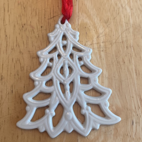 Lenox | Holiday | Lenox Christmas Tree Ornament With Red Ribbon | Poshmark